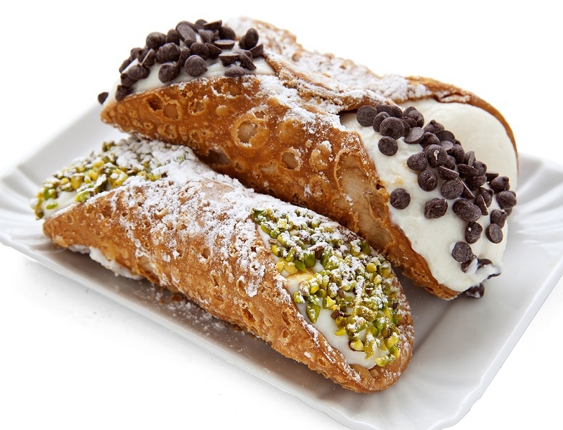 Canolli (kanoli) – polnjeni s kremo iz mascarponeja | PEKIS trgovina za ...