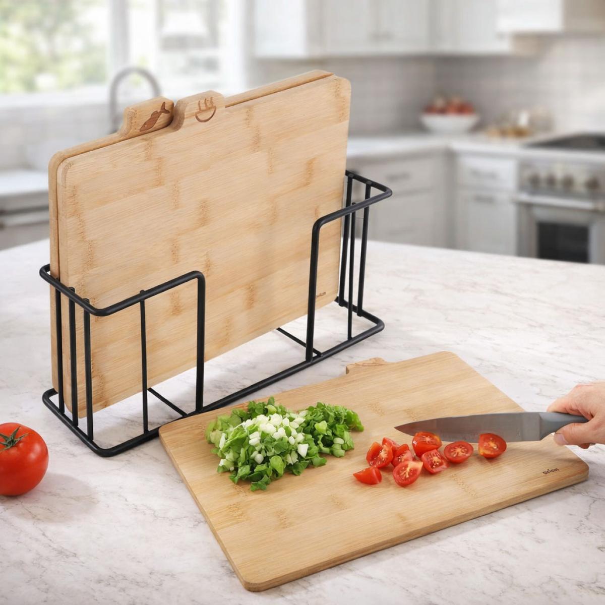 Komplet bambusovih desk za rezanje (4 kosi) z elegantnim kovinskim ...